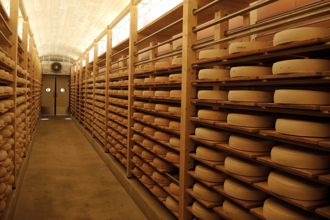 Nos Petites Fromages - Fromageries Marcel Petite - Morbier - Bleu de Gex...